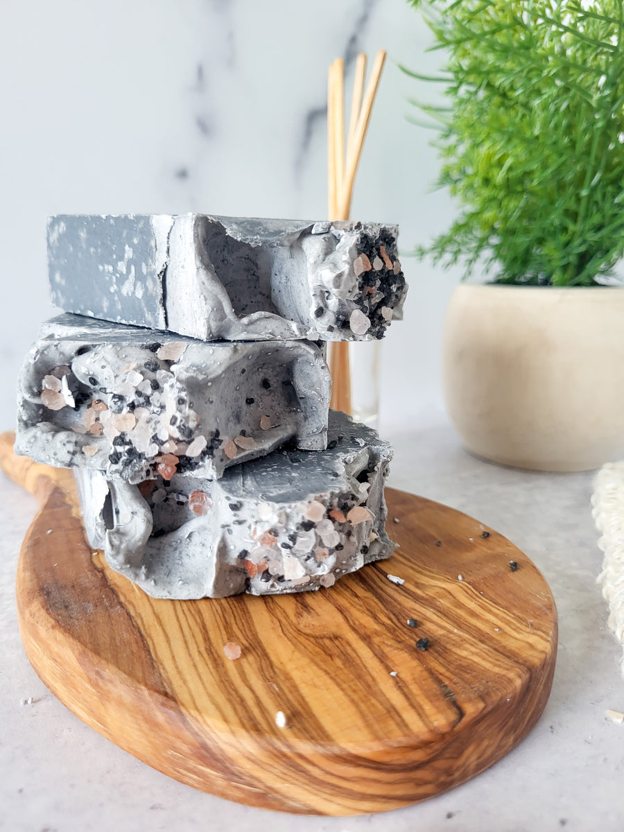 Black sea salt scrub bar – CHIMAYA SHOP